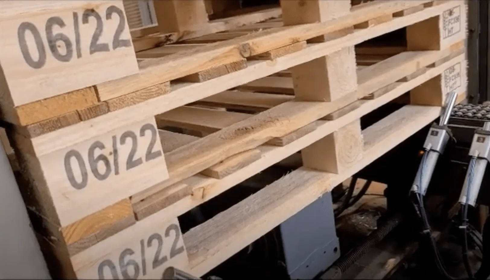 See our new 4-way pallet printing system in action - Timbermark